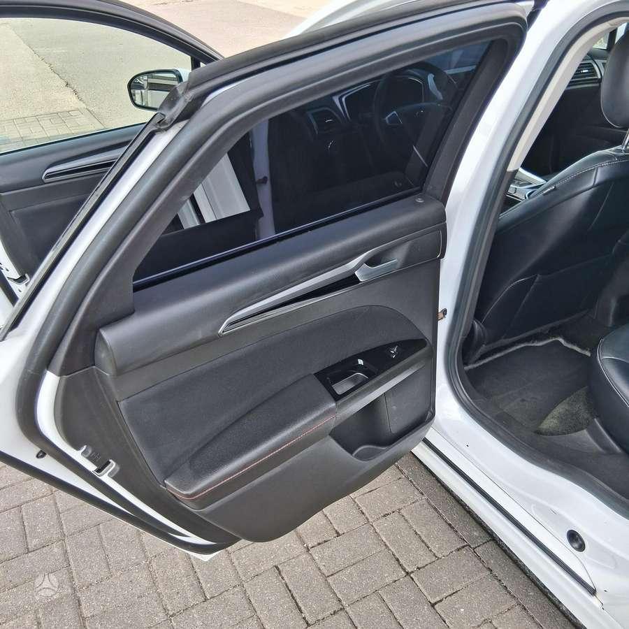 Balts Ford Fusion 2016 Klaipėda, ar dzinēja tilpumu 2.00 L un nobraukumu 172 tūkst. km par 7000 €, foto 28 vietnē AUTOMOTO.COM.LV