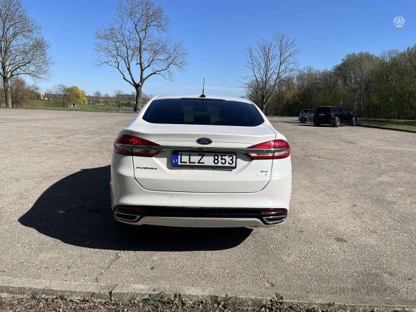White Ford Fusion 2018 in Kaunas, with an engine capacity of 2.00 L and mileage of 96 thousand km for 10990 €, photo 8 on AUTOMOTO.COM.LV