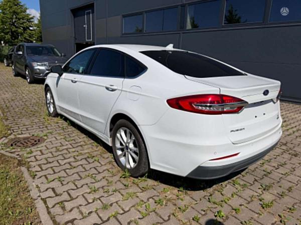 White Ford Fusion 2019 in Klaipeda, with an engine capacity of 1.50 L and mileage of 190 thousand km for 4900 €, photo 5 on AUTOMOTO.COM.LV