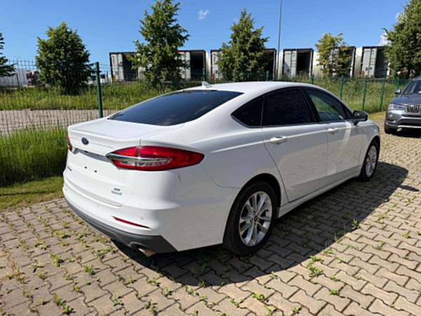 White Ford Fusion 2019 in Klaipeda, with an engine capacity of 1.50 L and mileage of 190 thousand km for 4900 €, photo 10 on AUTOMOTO.COM.LV