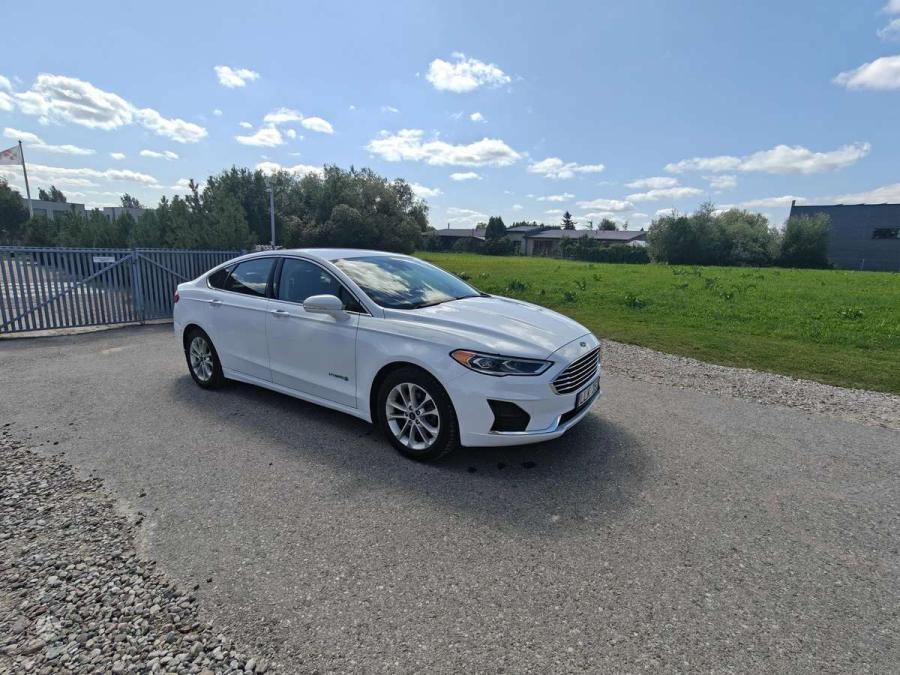 White Ford Fusion 2019 in Kaunas, with an engine capacity of 2.00 L and mileage of 102 thousand km for 9500 €, photo 7 on AUTOMOTO.COM.LV