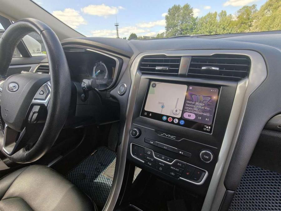 White Ford Fusion 2019 in Kaunas, with an engine capacity of 2.00 L and mileage of 102 thousand km for 9500 €, photo 10 on AUTOMOTO.COM.LV