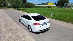 White Ford Fusion 2019 in Kaunas, with an engine capacity of 2.00 L and mileage of 102 thousand km for 9500 €, photo 12 on AUTOMOTO.COM.LV