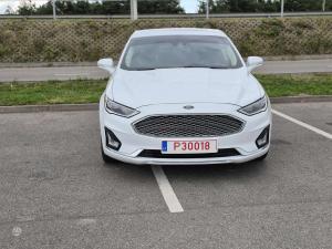 White Ford Fusion 2019 in Vilnius, with an engine capacity of 2.00 L and mileage of 158 thousand km for 11300 €, photo 3 on AUTOMOTO.COM.LV