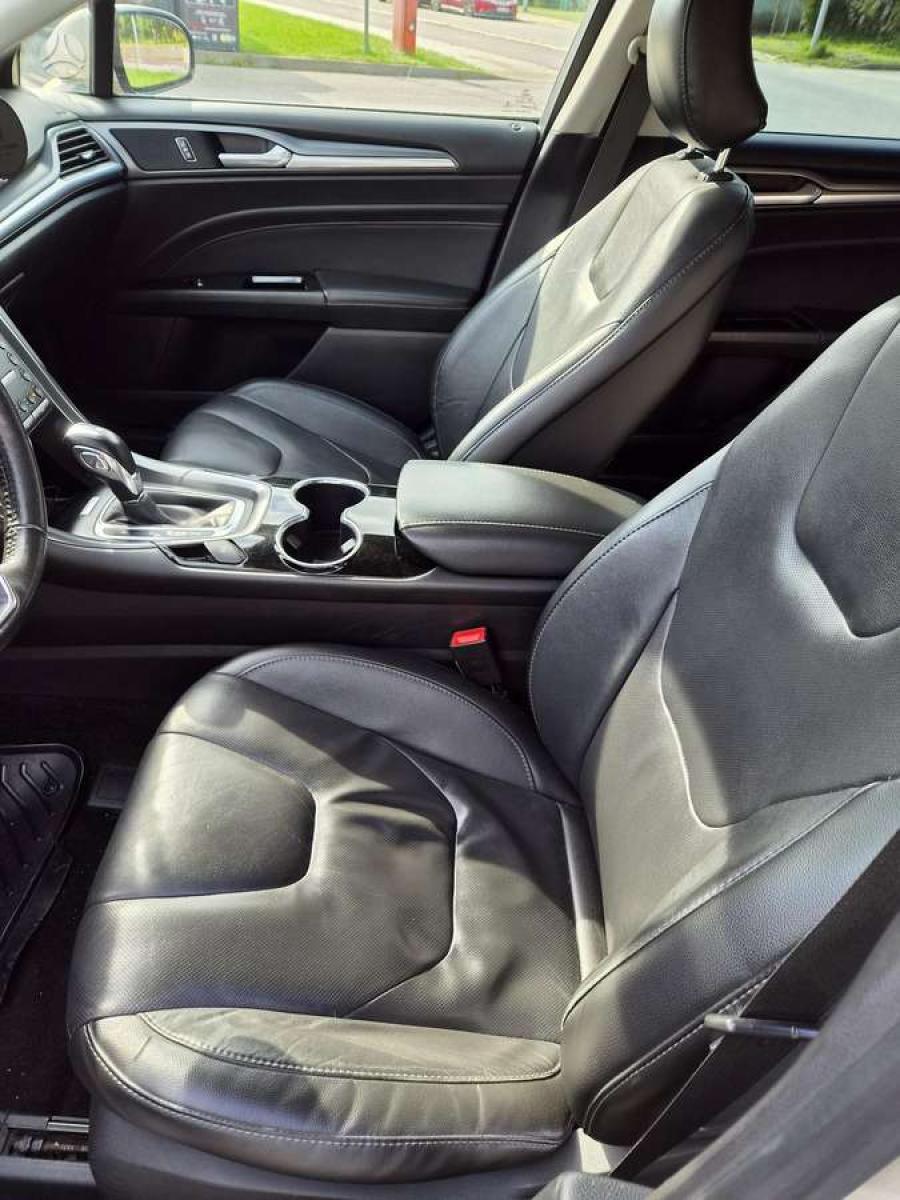 Yellow Ford Fusion 2016 in Vilnius, with an engine capacity of 2.00 L and mileage of 123 thousand km for 7300 €, photo 15 on AUTOMOTO.COM.LV