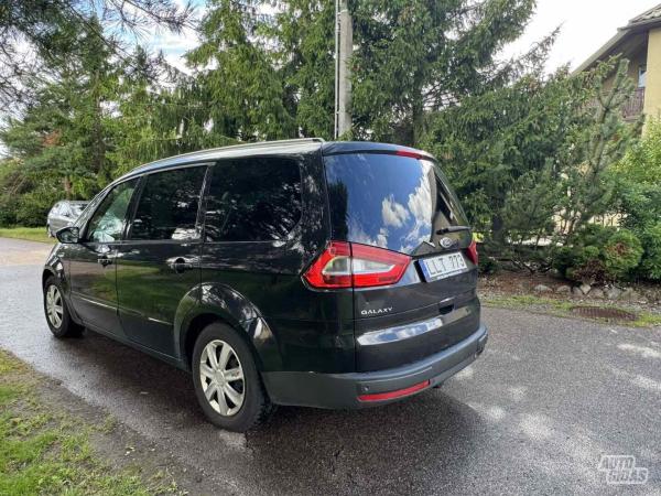 Melns Ford Galaxy 2012 Marijampole, ar dzinēja tilpumu 2.00 L un nobraukumu 450 tūkst. km par 2900 €, foto 4 vietnē AUTOMOTO.COM.LV