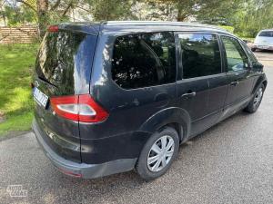 Black Ford Galaxy 2012 in Marijampole, with an engine capacity of 2.00 L and mileage of 450 thousand km for 2900 €, photo 6 on AUTOMOTO.COM.LV