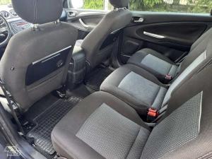 Black Ford Galaxy 2012 in Marijampole, with an engine capacity of 2.00 L and mileage of 450 thousand km for 2900 €, photo 7 on AUTOMOTO.COM.LV