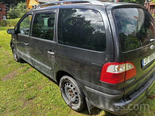 Black Ford Galaxy 2004 in Jekabpils, with an engine capacity of 1.90 L and mileage of 256 thousand km for 1500 €, photo 6 on AUTOMOTO.COM.LV