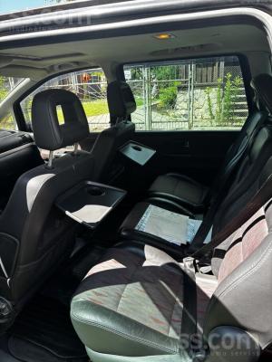 Black Ford Galaxy 2004 in Jekabpils, with an engine capacity of 1.90 L and mileage of 256 thousand km for 1500 €, photo 9 on AUTOMOTO.COM.LV