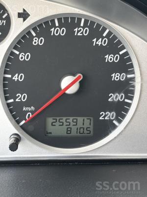 Black Ford Galaxy 2004 in Jekabpils, with an engine capacity of 1.90 L and mileage of 256 thousand km for 1500 €, photo 12 on AUTOMOTO.COM.LV