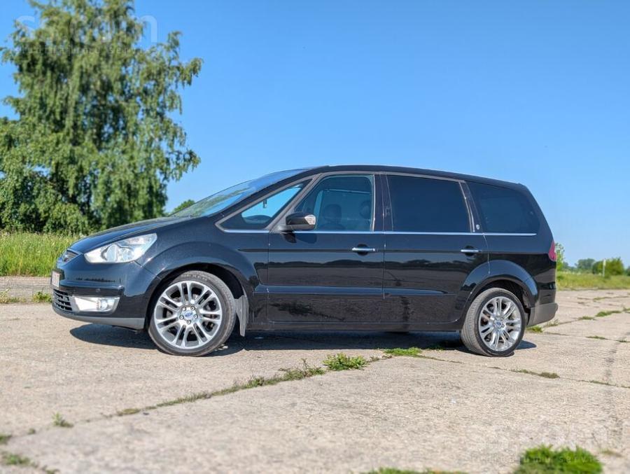 Black Ford Galaxy 2010 in Riga, with an engine capacity of 2.00 L and mileage of 220 thousand km for 5450 €, photo 3 on AUTOMOTO.COM.LV