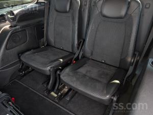 Black Ford Galaxy 2010 in Riga, with an engine capacity of 2.00 L and mileage of 220 thousand km for 5450 €, photo 17 on AUTOMOTO.COM.LV
