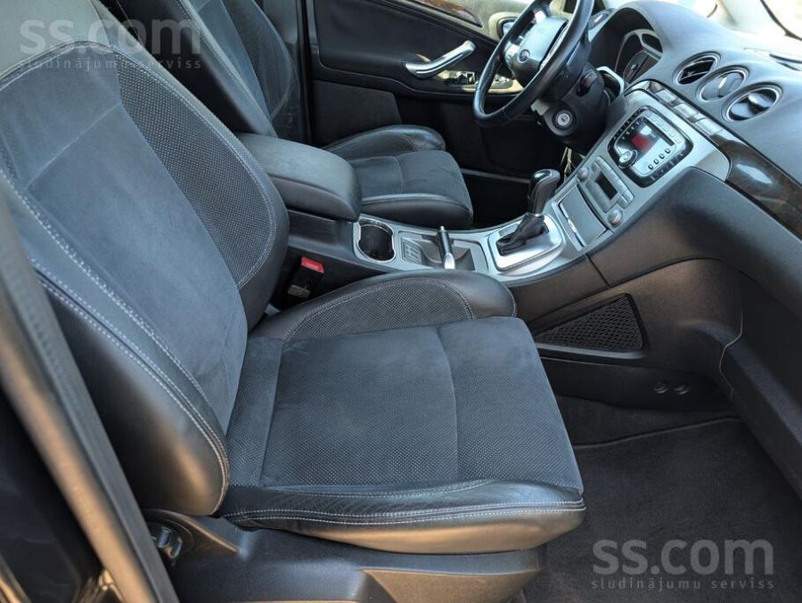 Black Ford Galaxy 2010 in Riga, with an engine capacity of 2.00 L and mileage of 220 thousand km for 5450 €, photo 22 on AUTOMOTO.COM.LV