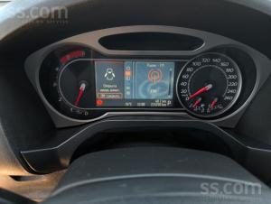 Black Ford Galaxy 2010 in Riga, with an engine capacity of 2.00 L and mileage of 220 thousand km for 5450 €, photo 24 on AUTOMOTO.COM.LV