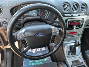 Black Ford Galaxy 2010 in Riga, with an engine capacity of 2.00 L and mileage of 220 thousand km for 5450 €, photo 28 on AUTOMOTO.COM.LV