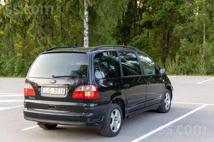 Melns Ford Galaxy 2002 Ogre, ar dzinēja tilpumu 2.80 L un nobraukumu 283 tūkst. km par 3000 €, foto 10 vietnē AUTOMOTO.COM.LV