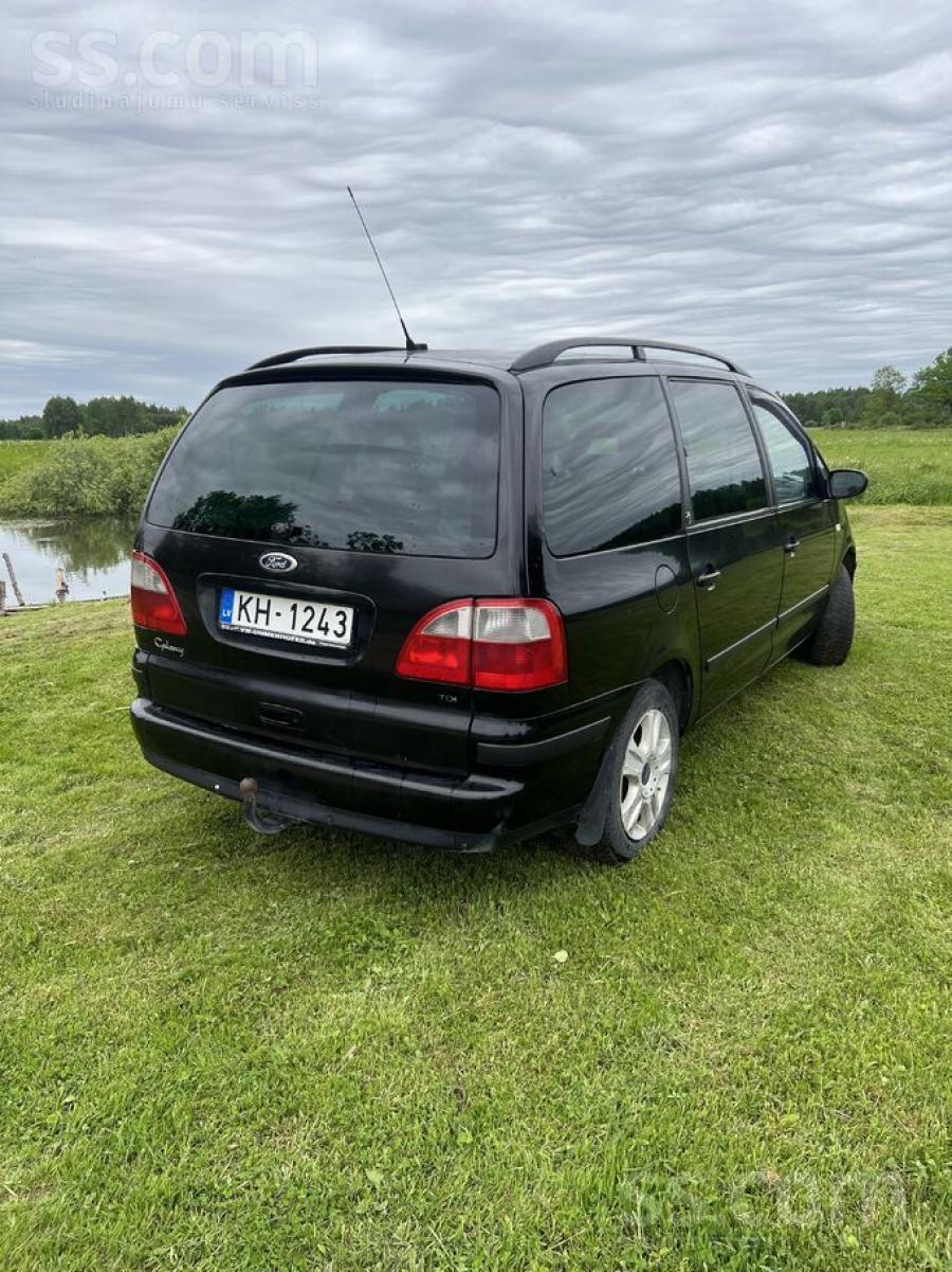 Black Ford Galaxy 2003 in Rezekne, with an engine capacity of 1.90 L and mileage of 360 thousand km for 1450 €, photo 5 on AUTOMOTO.COM.LV