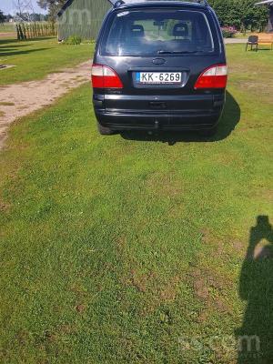 Black Ford Galaxy 2003 in Valmiera, with an engine capacity of 1.90 L and mileage of 580 thousand km for 700 €, photo 6 on AUTOMOTO.COM.LV