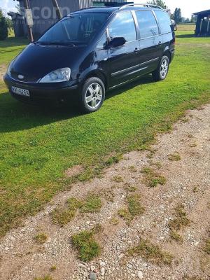 Black Ford Galaxy 2003 in Valmiera, with an engine capacity of 1.90 L and mileage of 580 thousand km for 700 €, photo 10 on AUTOMOTO.COM.LV