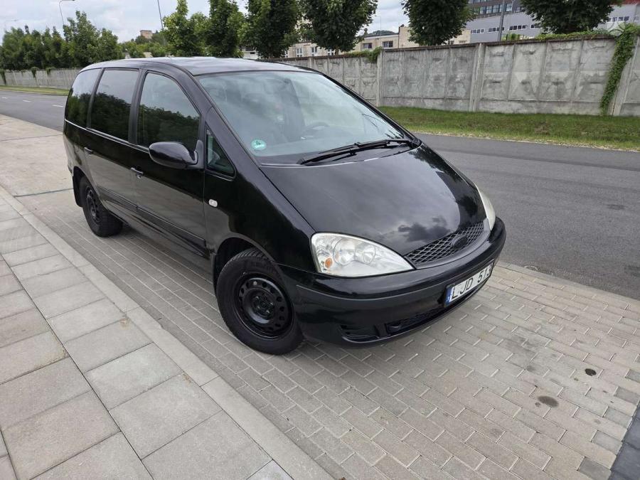 Black Ford Galaxy 2005 in Vilnius, with an engine capacity of 1.90 L and mileage of 267 thousand km for 1750 €, photo 3 on AUTOMOTO.COM.LV