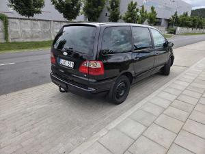 Black Ford Galaxy 2005 in Vilnius, with an engine capacity of 1.90 L and mileage of 267 thousand km for 1750 €, photo 6 on AUTOMOTO.COM.LV