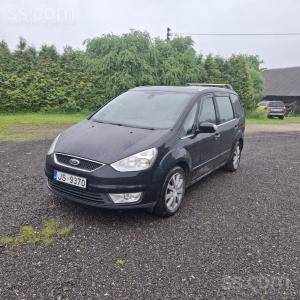 Black Ford Galaxy 2006 in Cesis, with an engine capacity of 1.80 L and mileage of 307 thousand km for 2100 €, photo  on AUTOMOTO.COM.LV
