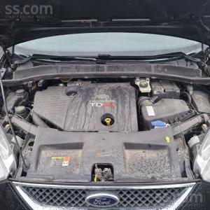 Black Ford Galaxy 2006 in Cesis, with an engine capacity of 1.80 L and mileage of 307 thousand km for 2100 €, photo 13 on AUTOMOTO.COM.LV