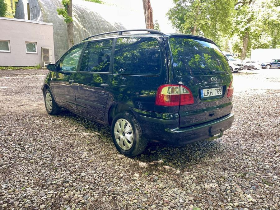 Melns Ford Galaxy 2006 Viļņa, ar dzinēja tilpumu 1.90 L un nobraukumu 330 tūkst. km par 1500 €, foto 4 vietnē AUTOMOTO.COM.LV