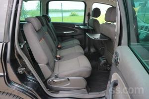 Melns Ford Galaxy 2007 Rīga, ar dzinēja tilpumu 2.00 L un nobraukumu 266 tūkst. km par 3750 €, foto 21 vietnē AUTOMOTO.COM.LV