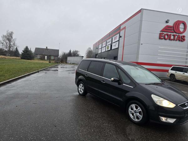 Black Ford Galaxy 2007 in Ukmerge, with an engine capacity of 2.00 L and mileage of 26 thousand km for 3200 €, photo 5 on AUTOMOTO.COM.LV