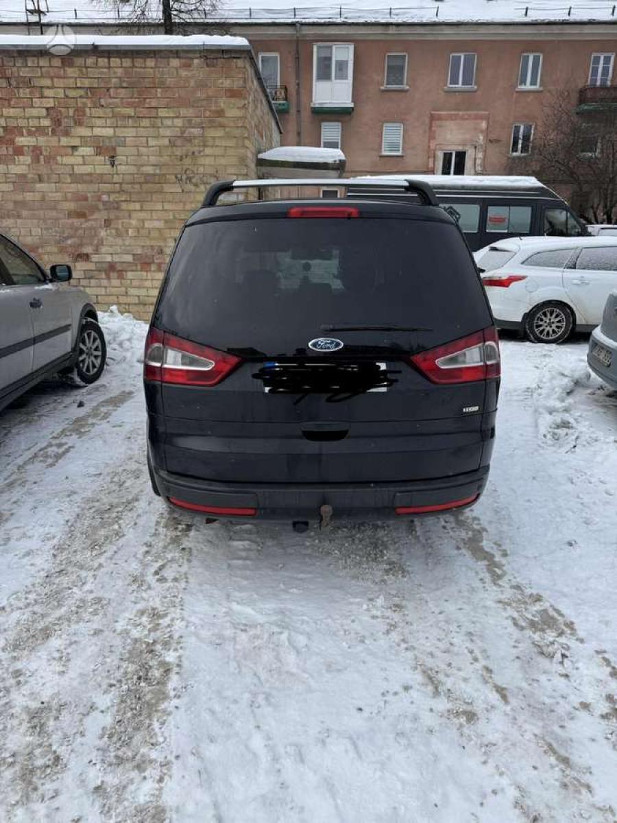Black Ford Galaxy 2007 in Klaipeda, with an engine capacity of 2.00 L and mileage of 340 thousand km for 2000 €, photo 7 on AUTOMOTO.COM.LV