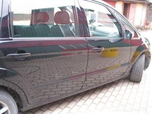 Melns Ford Galaxy 2007 Saldus, ar dzinēja tilpumu 1.80 L un nobraukumu 300 tūkst. km par 3800 €, foto 9 vietnē AUTOMOTO.COM.LV