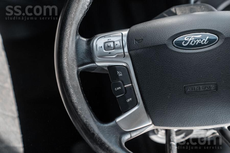 Melns Ford Galaxy 2007 Rīga, ar dzinēja tilpumu 2.00 L un nobraukumu 217 tūkst. km par 2900 €, foto 11 vietnē AUTOMOTO.COM.LV