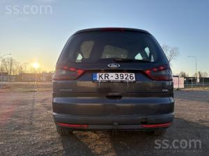 Melns Ford Galaxy 2007 Daugavpils, ar dzinēja tilpumu 1.80 L un nobraukumu 325 tūkst. km par 1950 €, foto 5 vietnē AUTOMOTO.COM.LV