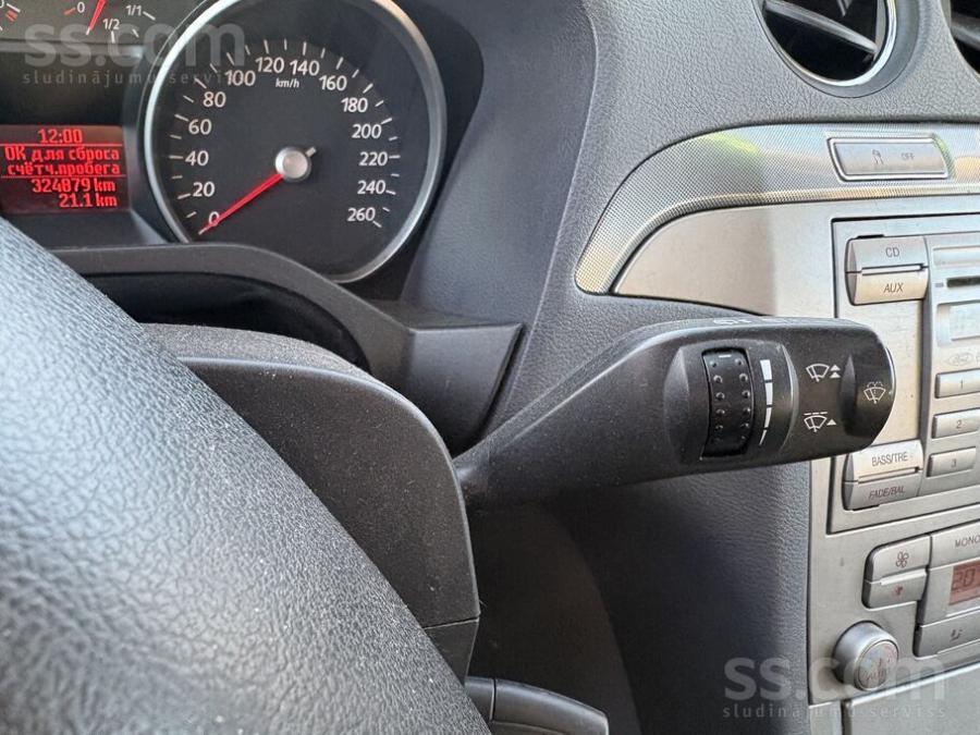 Melns Ford Galaxy 2007 Daugavpils, ar dzinēja tilpumu 1.80 L un nobraukumu 325 tūkst. km par 1950 €, foto 15 vietnē AUTOMOTO.COM.LV