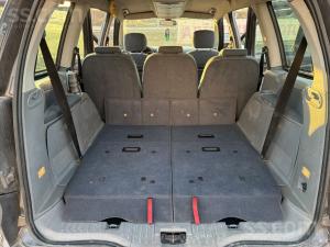Melns Ford Galaxy 2007 Daugavpils, ar dzinēja tilpumu 1.80 L un nobraukumu 325 tūkst. km par 1950 €, foto 29 vietnē AUTOMOTO.COM.LV