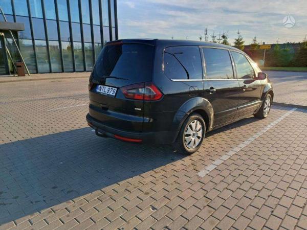Black Ford Galaxy 2007 in Kaunas, with an engine capacity of 2.00 L and mileage of 301 thousand km for 3350 €, photo 4 on AUTOMOTO.COM.LV