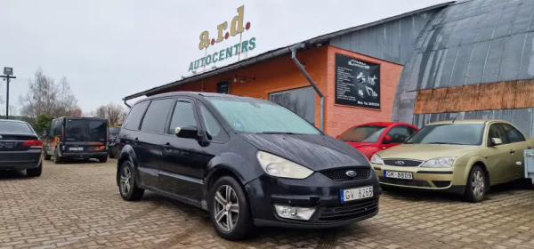 Black Ford Galaxy 2007 in Valmiera, with an engine capacity of 2.00 L and mileage of 498 thousand km for 1200 €, photo 1 on AUTOMOTO.COM.LV