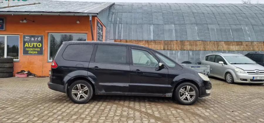 Black Ford Galaxy 2007 in Valmiera, with an engine capacity of 2.00 L and mileage of 498 thousand km for 1200 €, photo 3 on AUTOMOTO.COM.LV