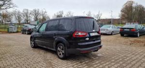 Black Ford Galaxy 2007 in Valmiera, with an engine capacity of 2.00 L and mileage of 498 thousand km for 1200 €, photo 5 on AUTOMOTO.COM.LV