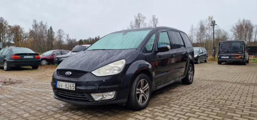 Black Ford Galaxy 2007 in Valmiera, with an engine capacity of 2.00 L and mileage of 498 thousand km for 1200 €, photo 7 on AUTOMOTO.COM.LV
