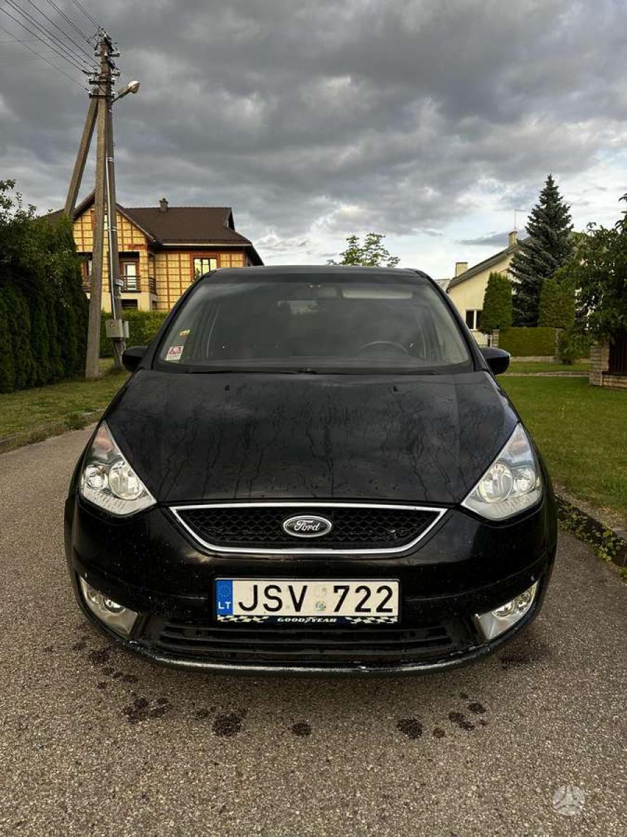Black Ford Galaxy 2007 in Vilnius, with an engine capacity of 1.75 L and mileage of 320 thousand km for 3500 €, photo 3 on AUTOMOTO.COM.LV