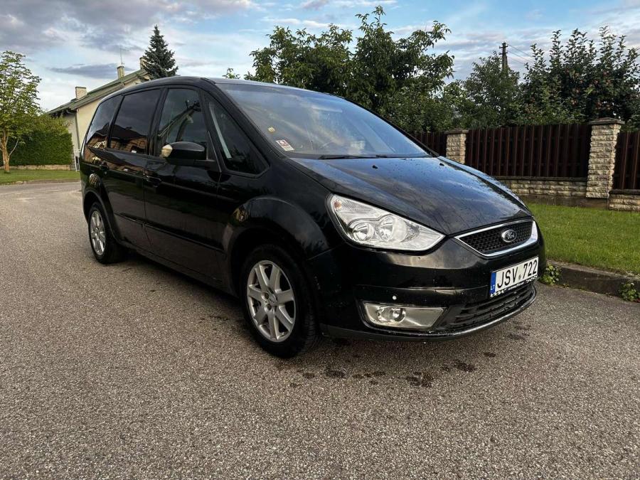 Black Ford Galaxy 2007 in Vilnius, with an engine capacity of 1.75 L and mileage of 320 thousand km for 3500 €, photo 4 on AUTOMOTO.COM.LV