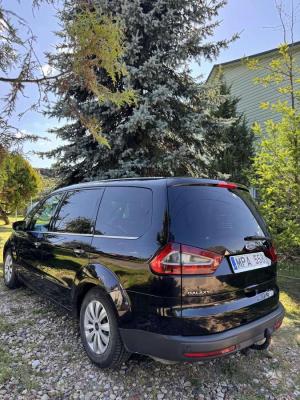Black Ford Galaxy 2007 in Vilnius, with an engine capacity of 2.00 L and mileage of 305 thousand km for 2000 €, photo 6 on AUTOMOTO.COM.LV