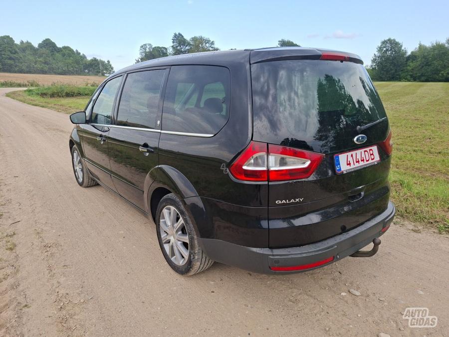Black Ford Galaxy 2007 in Birstonas, with an engine capacity of 2.00 L and mileage of 342 thousand km for 3300 €, photo 6 on AUTOMOTO.COM.LV