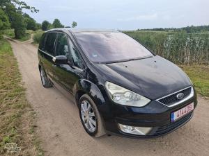 Black Ford Galaxy 2007 in Birstonas, with an engine capacity of 2.00 L and mileage of 342 thousand km for 3300 €, photo 8 on AUTOMOTO.COM.LV