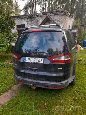 Melns Ford Galaxy 2007 Dobele, ar dzinēja tilpumu 2.00 L un nobraukumu 420 tūkst. km par 1300 €, foto 5 vietnē AUTOMOTO.COM.LV