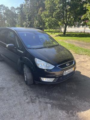 Melns Ford Galaxy 2007 Dobele, ar dzinēja tilpumu 2.00 L un nobraukumu 231 tūkst. km par 3400 €, foto  vietnē AUTOMOTO.COM.LV