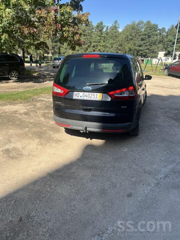 Black Ford Galaxy 2007 in Dobele, with an engine capacity of 2.00 L and mileage of 231 thousand km for 3400 €, photo 3 on AUTOMOTO.COM.LV